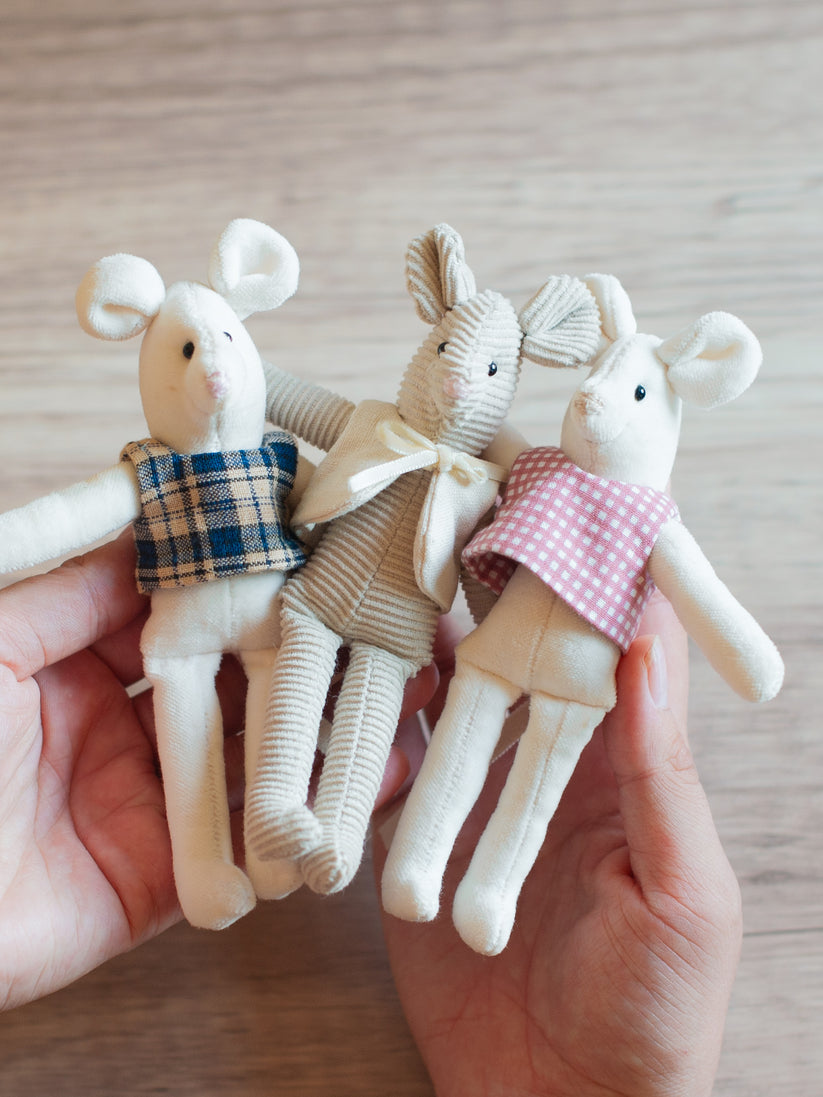 Dollhouse Mouse Pdf Sewing Pattern Instructions Mama Roar